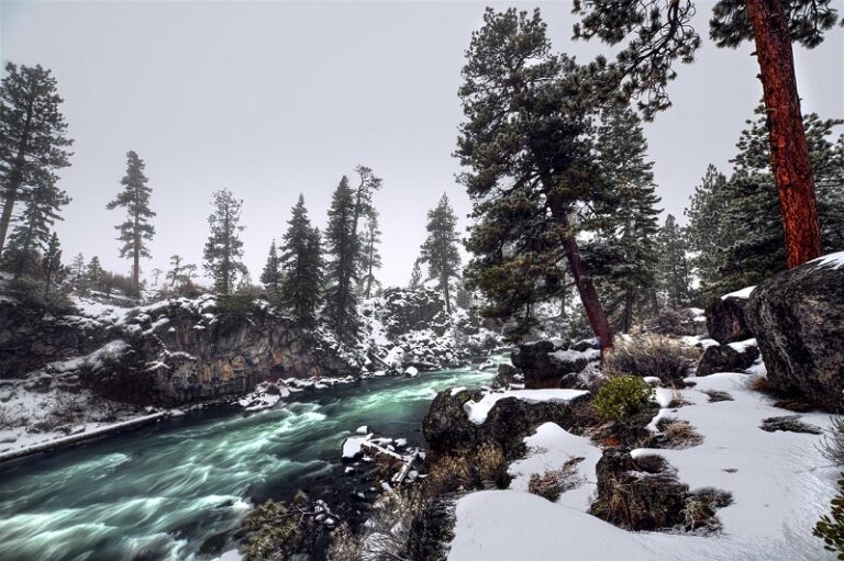 Bend Tours: Sightseeing in Central Oregon’s Best City - iTrip®